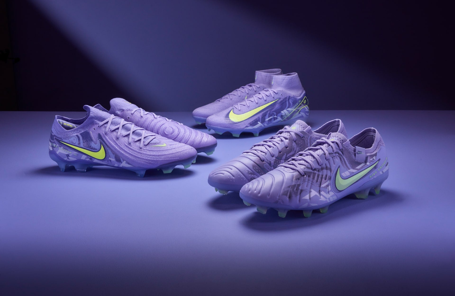 Discounted Men's Elite Football Boots – CleatzElite